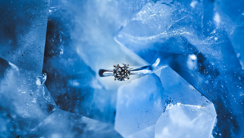 Le charme intemporel du collier Stéphanie